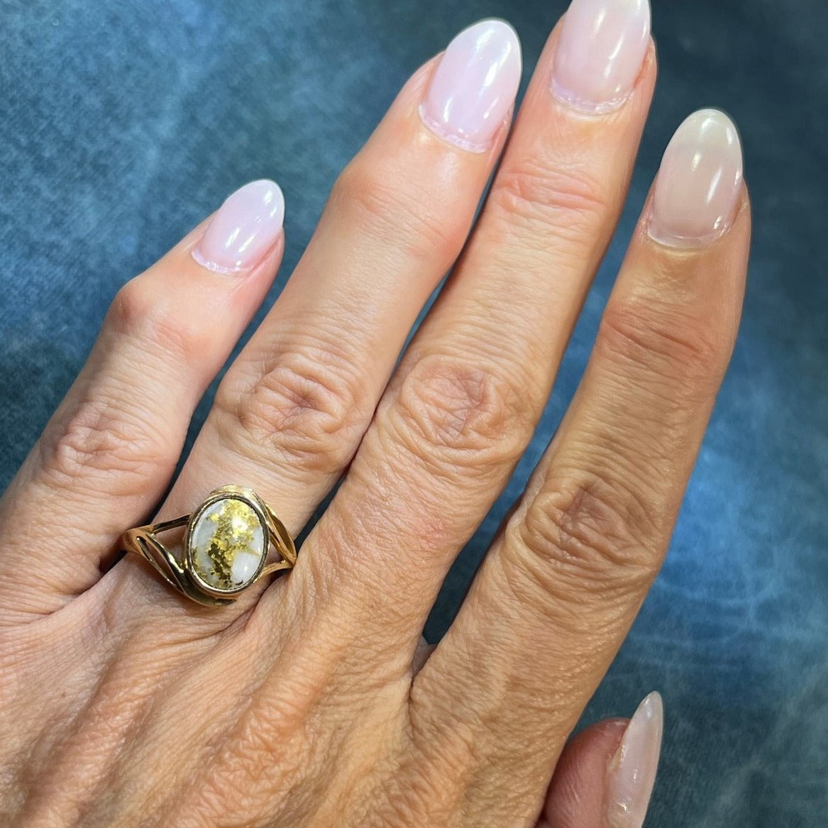 10k Yellow Gold Alaskan Gold in Quartz 24k Vein Ore Oval Ring – Sea ...