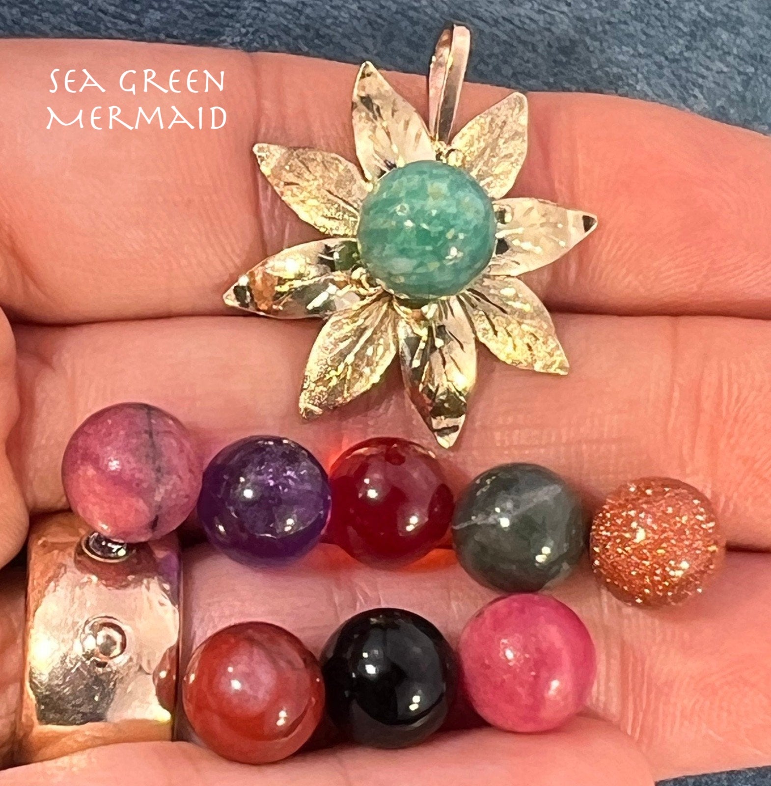 14k Gold Daisy Flower Pendant w Interchangeable Gemstones. 1.2" – Sea ...