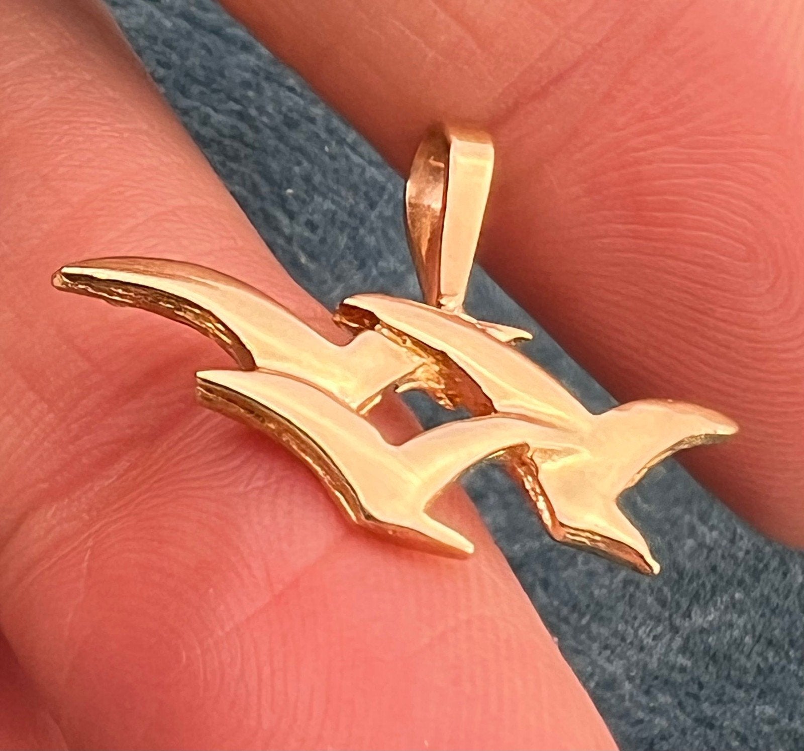 14k Yellow Gold Family of 3 Seagulls Pendant. Family – Sea Green Mermaid