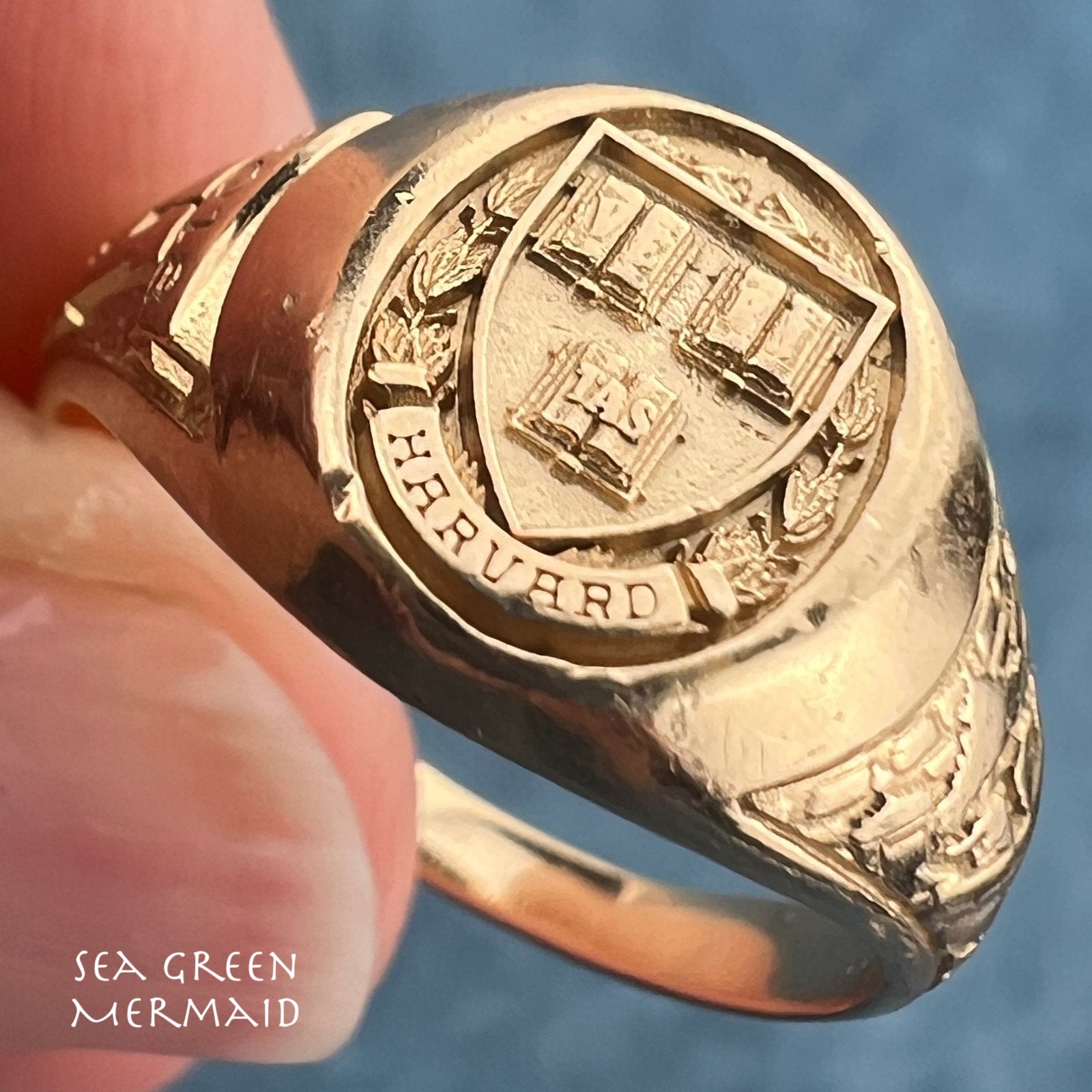 14k Yellow Gold HARVARD University Class Signet Ring – Sea Green Mermaid